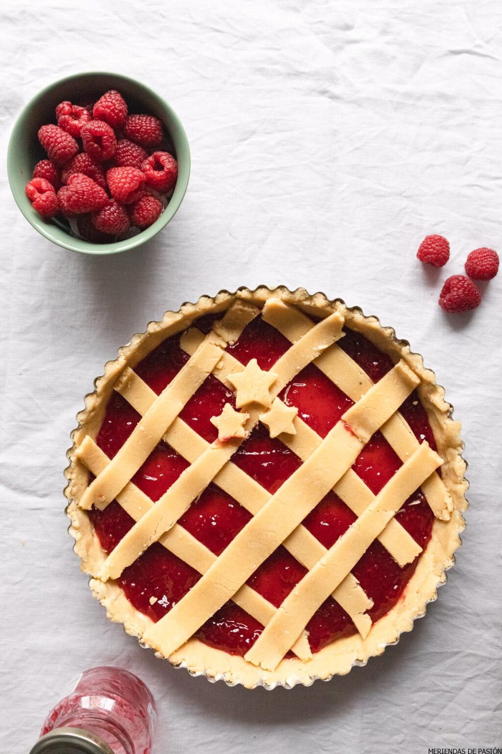 LINZER TORTE. AUSTRIAN RASPBERRY TART RECIPE - Meriendas de Pasión